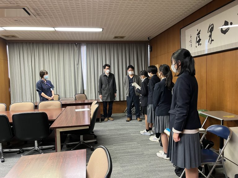 岡山大学教育学部附属中学校の生徒が医学部保健学科を訪問 岡山大学医学部