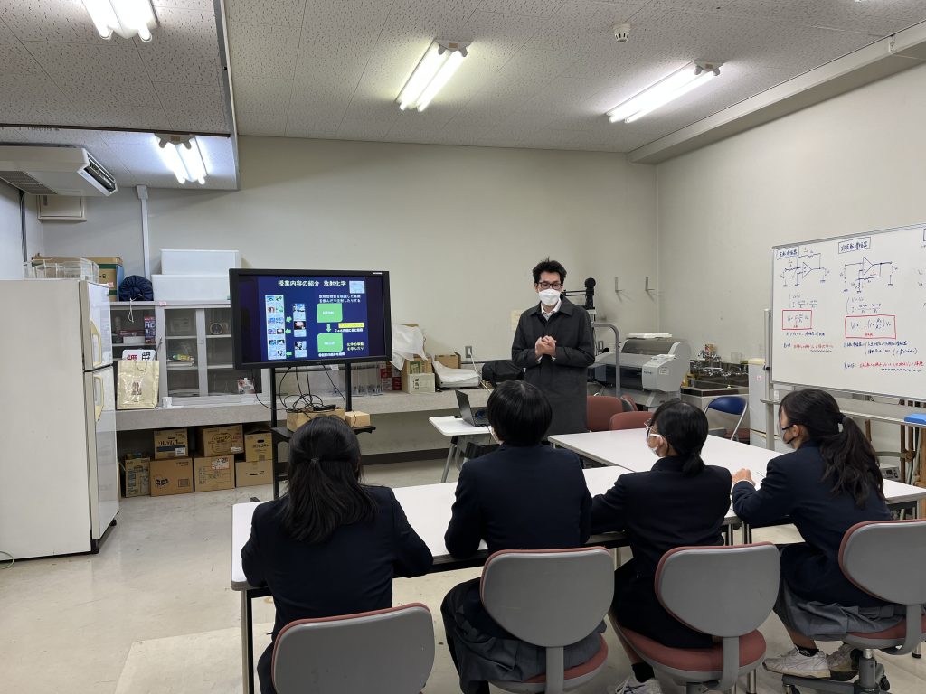 岡山大学教育学部附属中学校の生徒が医学部保健学科を訪問 岡山大学医学部